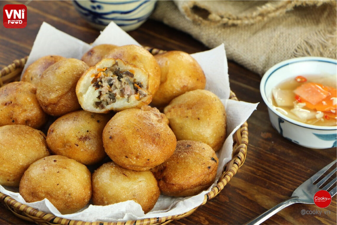 HOW TO MAKE DEEP FRIED RICE CAKE - VniFood