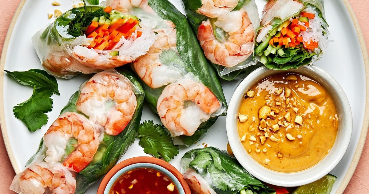 Vietnamese Spring Rolls (Goi Cuon): Freshness in Every Bite
