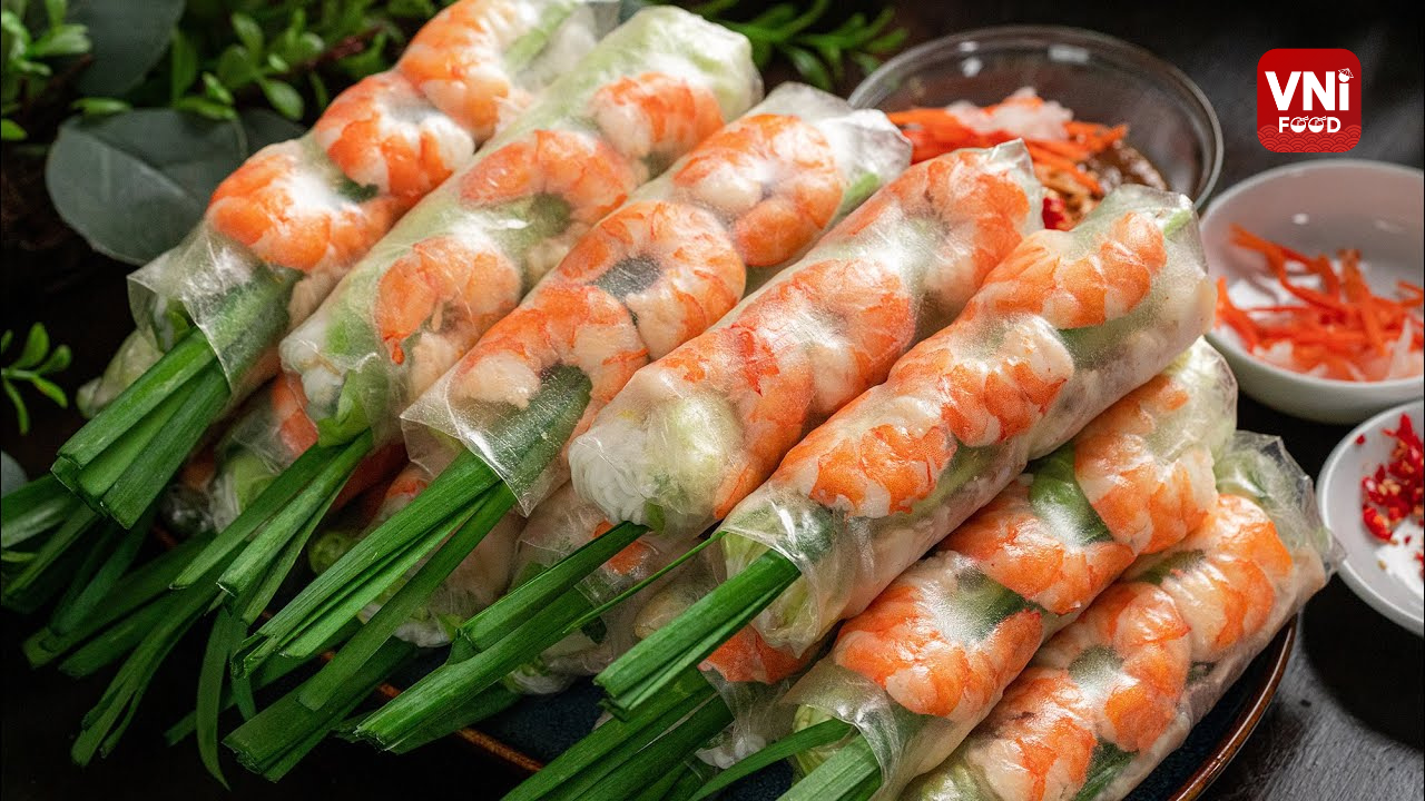 Vietnamese Spring Rolls (Goi Cuon): Freshness in Every Bite